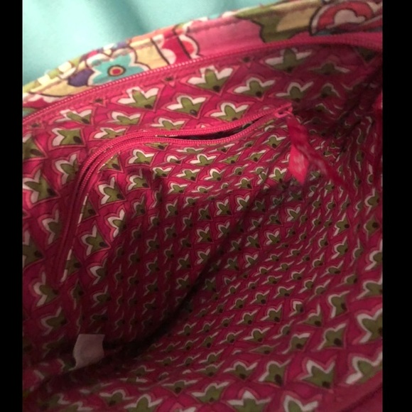 Vera Bradley | Bags | Vera Bradley Pink Swirls Crossbody Bag | Poshmark